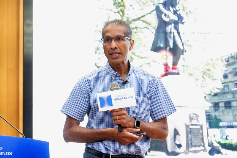 英国皇家科学院院士Varinder K. Aggarwal教授访问中国科大并做客“大师论坛”-中国科大新闻网